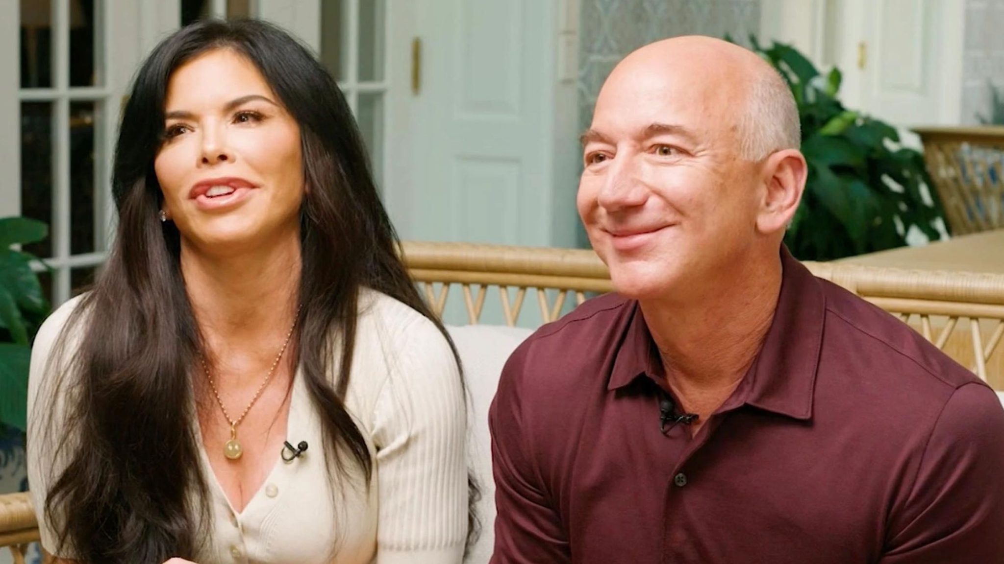 What Is the Age Difference Between Lauren Sanchez and Jeff Bezos ...