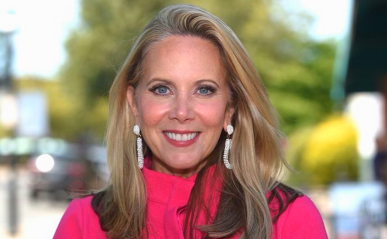Laura Gillen Bio: Age, Career Explored - Urban Woman Magazine