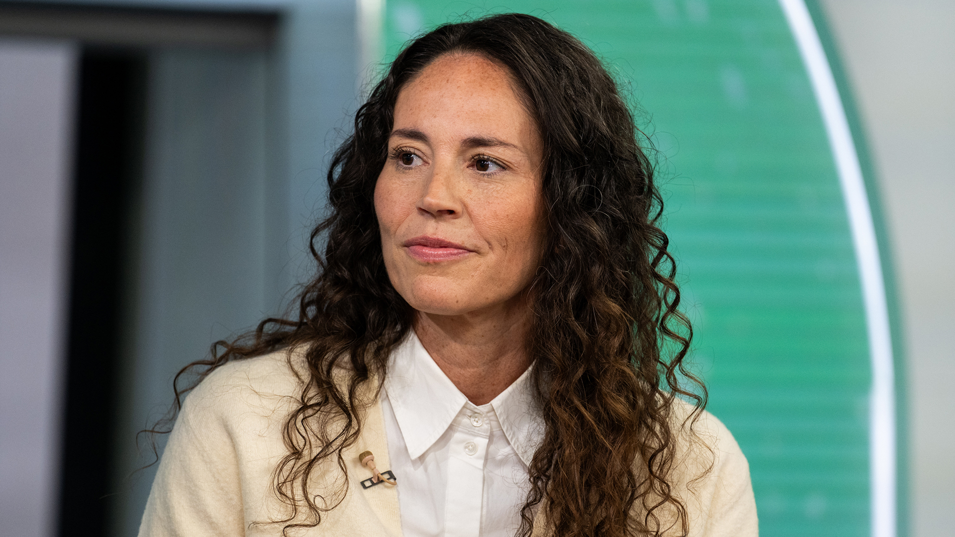 Is Sue Bird Related to Larry Bird? - Urban Woman Magazine