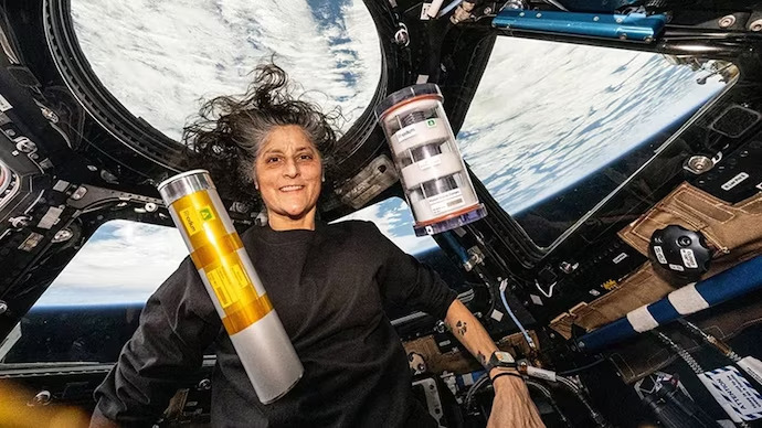 NASA Astronaut Stranded in Space Reflects on Extended Mission and Long ...